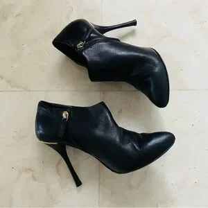 Gucci | Shoes | 85 Gucci Made In Italy Darwin Nero Black Leather Ankle ...